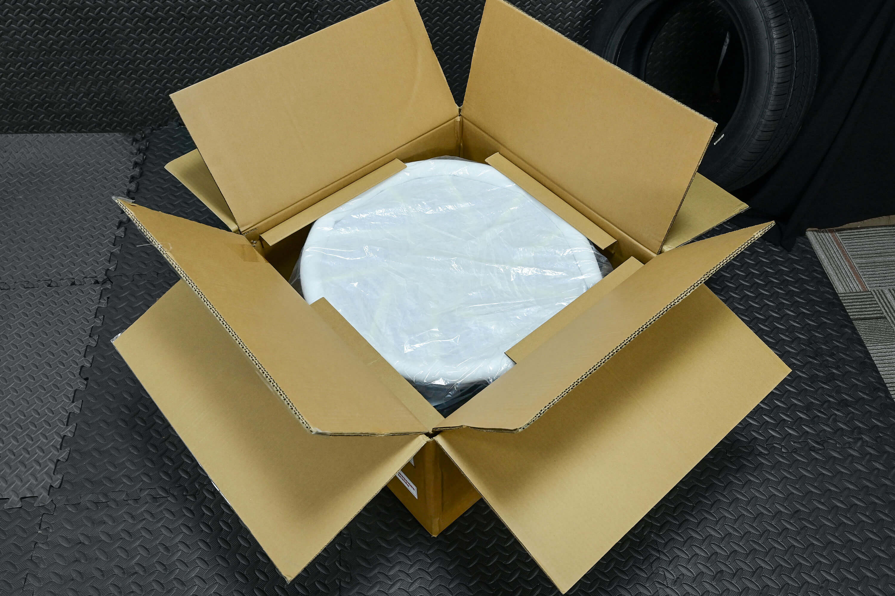 Wheel Shipping Packaging - Splux Luxury Wheels