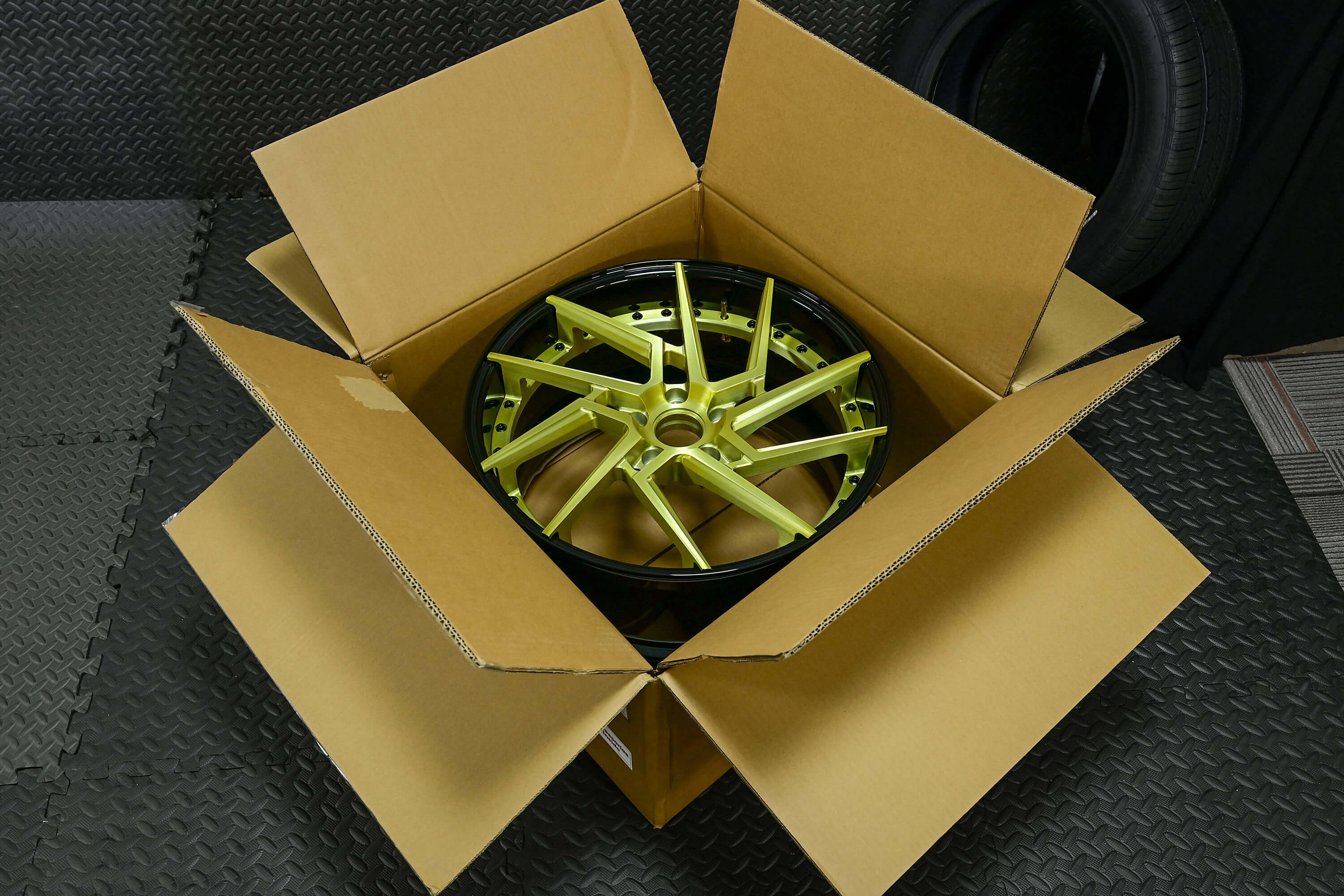 Wheel Shipping Packaging - Splux Luxury Wheels